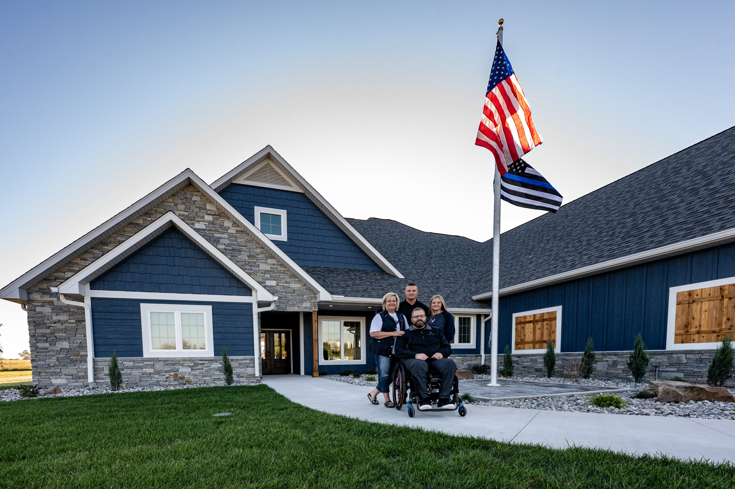 NWFA completes 73rd home with Gary Sinise Foundation - Floor Covering News