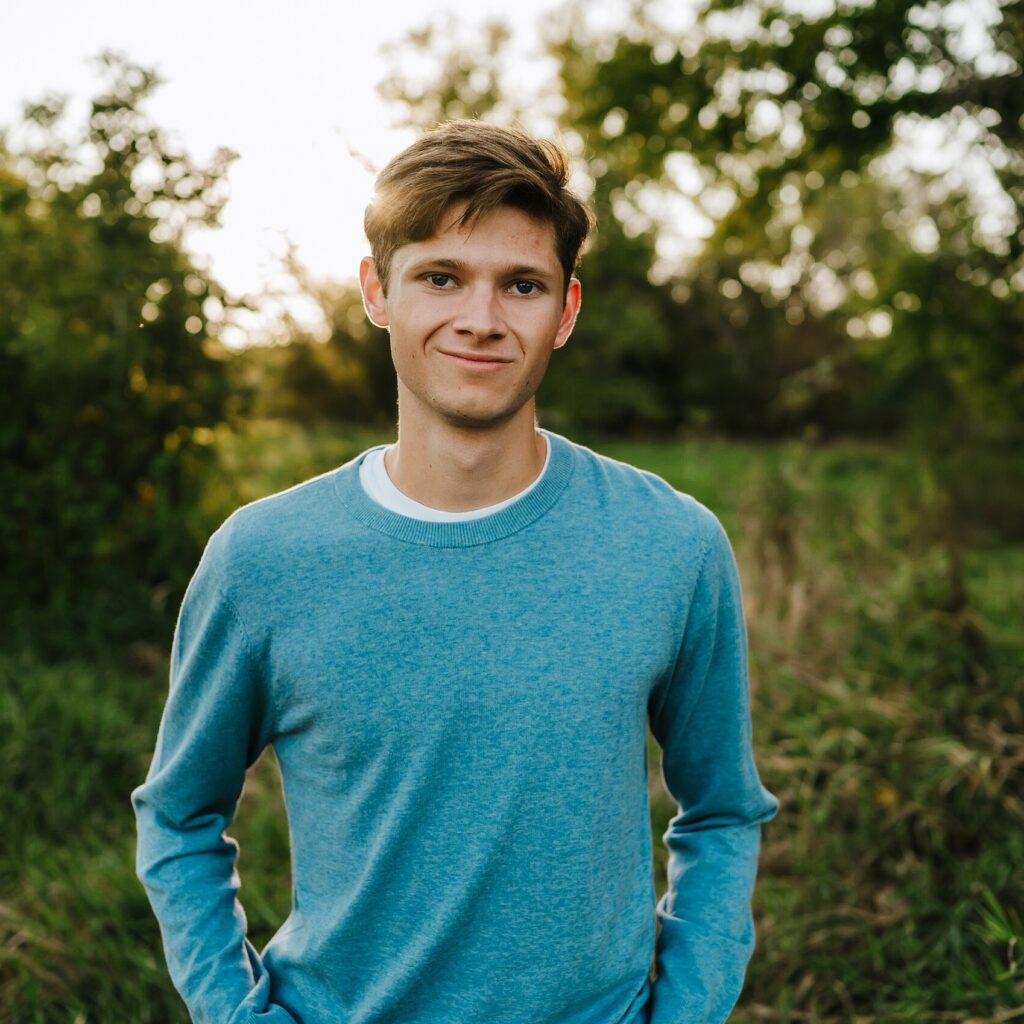 Mannington awards two National Merit Scholarships - Floor Covering News