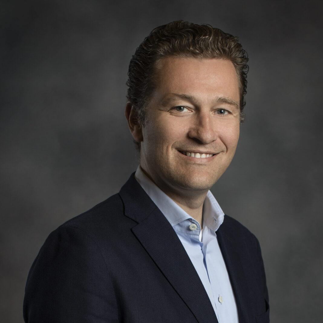 Mohawk announces CEO succession plan - Floor Covering News